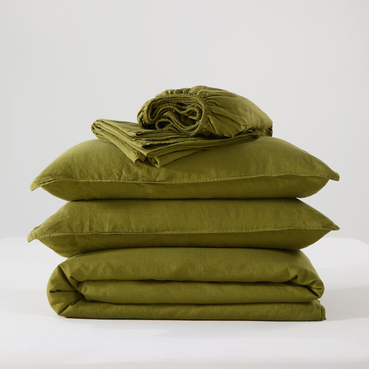 Bart Yarn-dyed Linen Bedding sets in Moss | Purbelif